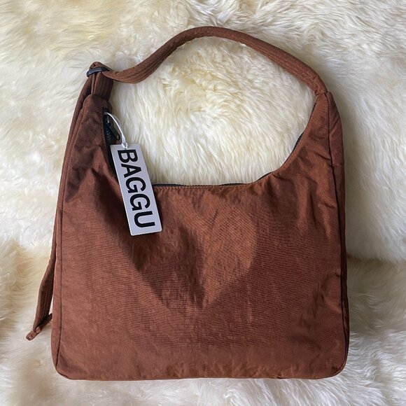 BAGGU | Bags | Nwt Baggu Regular Shoulder Bag Brown | Poshmark